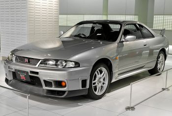 Nissan Skyline GTR R33