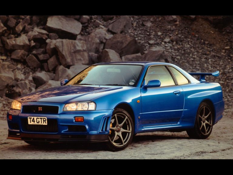 Nissan Skyline R34 GTR (1999–2002) Review, Specs and Photos